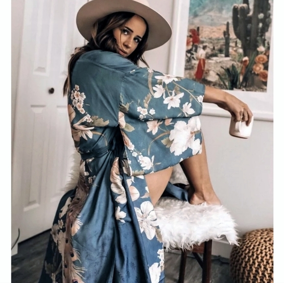 Dresses | New Vintage Floral Print Peacock Kimono Maxi Duster Jacket ...
